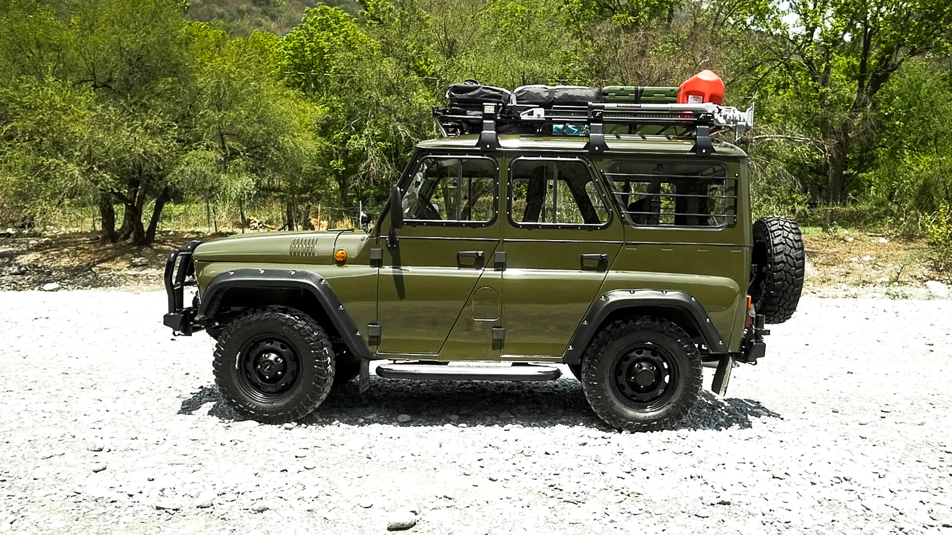 UAZ HUNTER